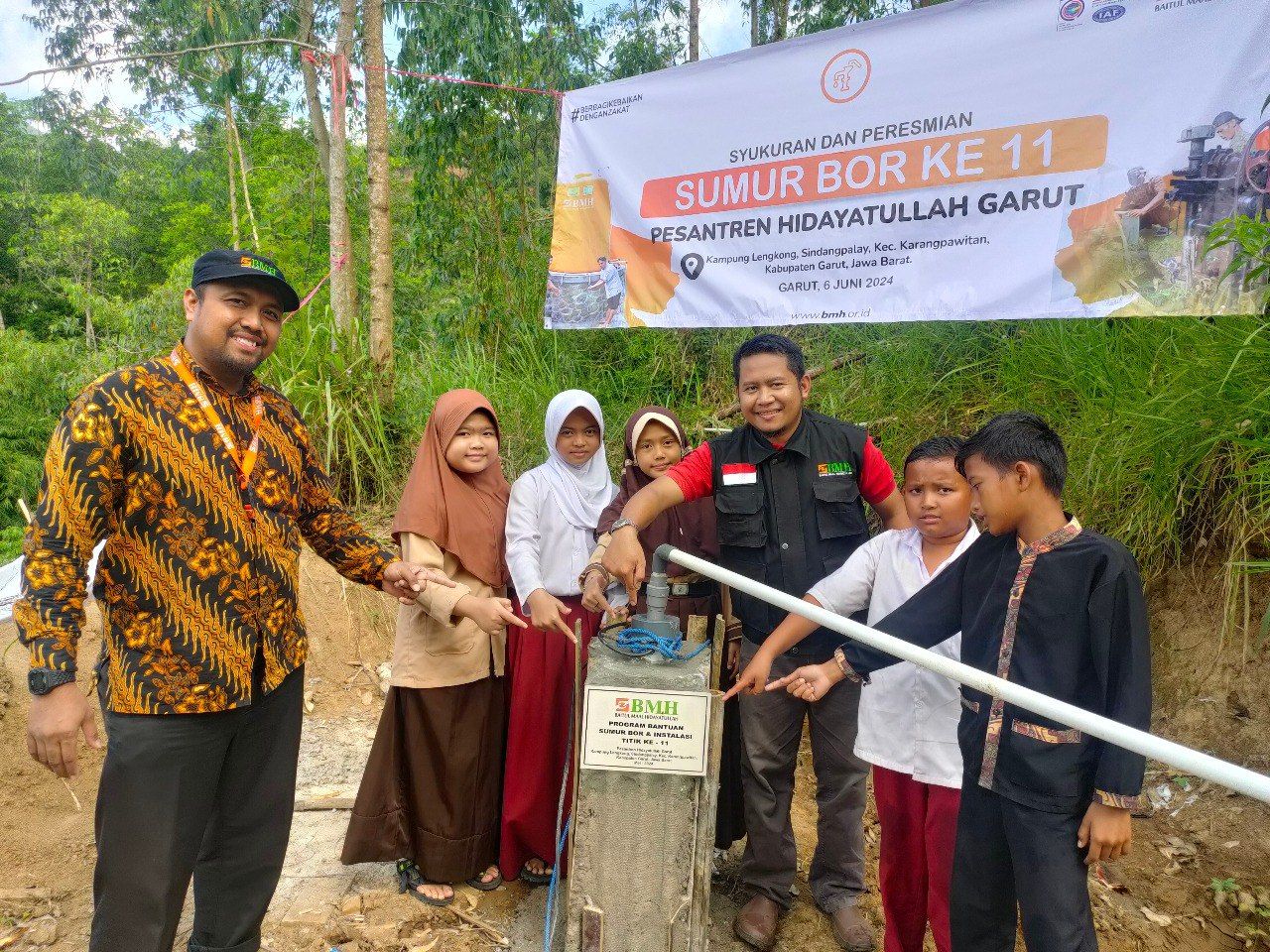 BMH Hadirkan Sumur Bor ke-11 di Pesantren Hidayatullah Garut - BMH